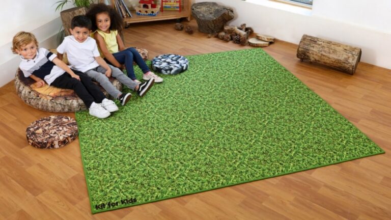 Double Sided Lily Pads Carpet 2x2m | Carpets | Edusentials